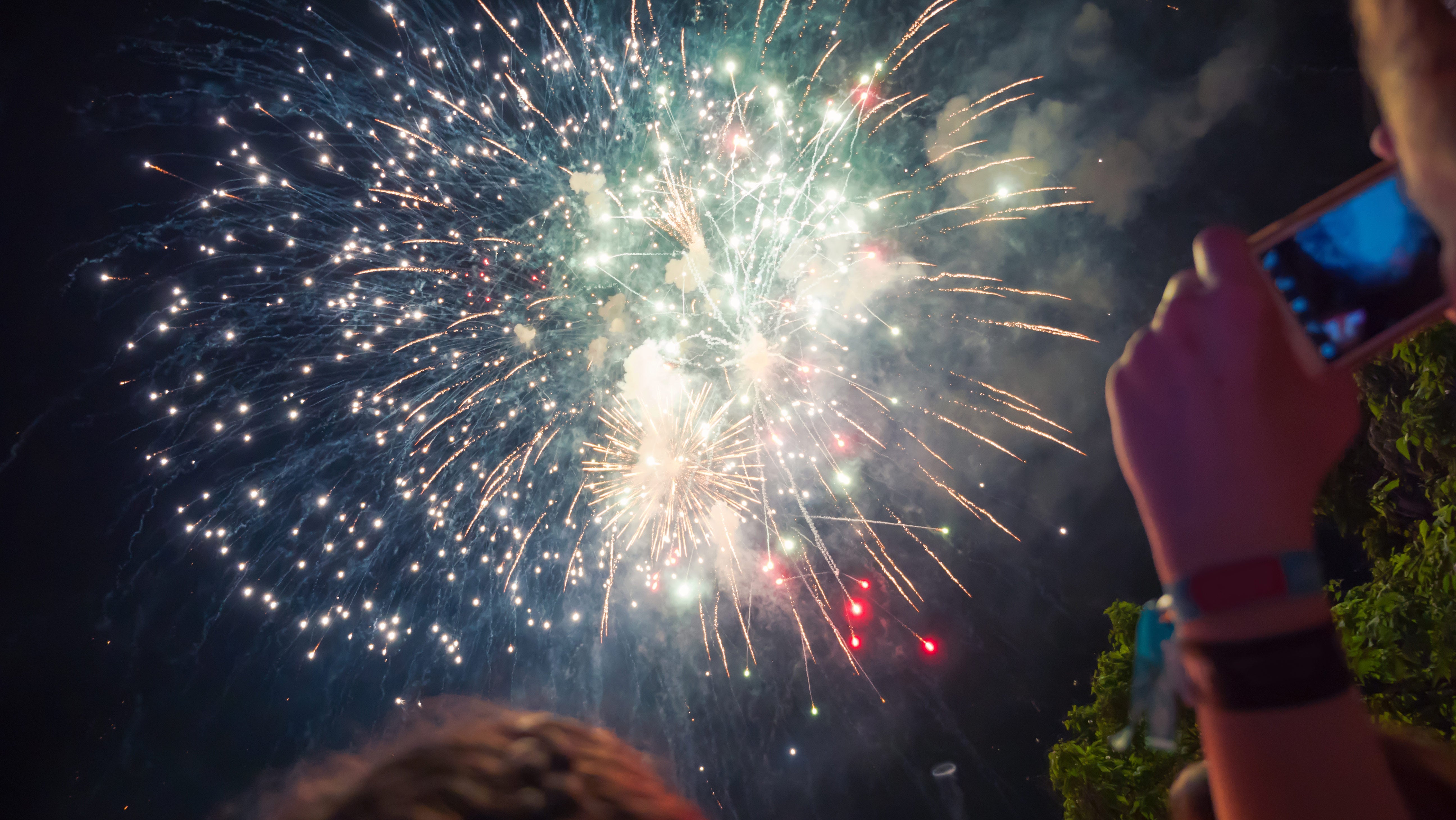 Boom Explosion – Rozzi Backyard Fireworks