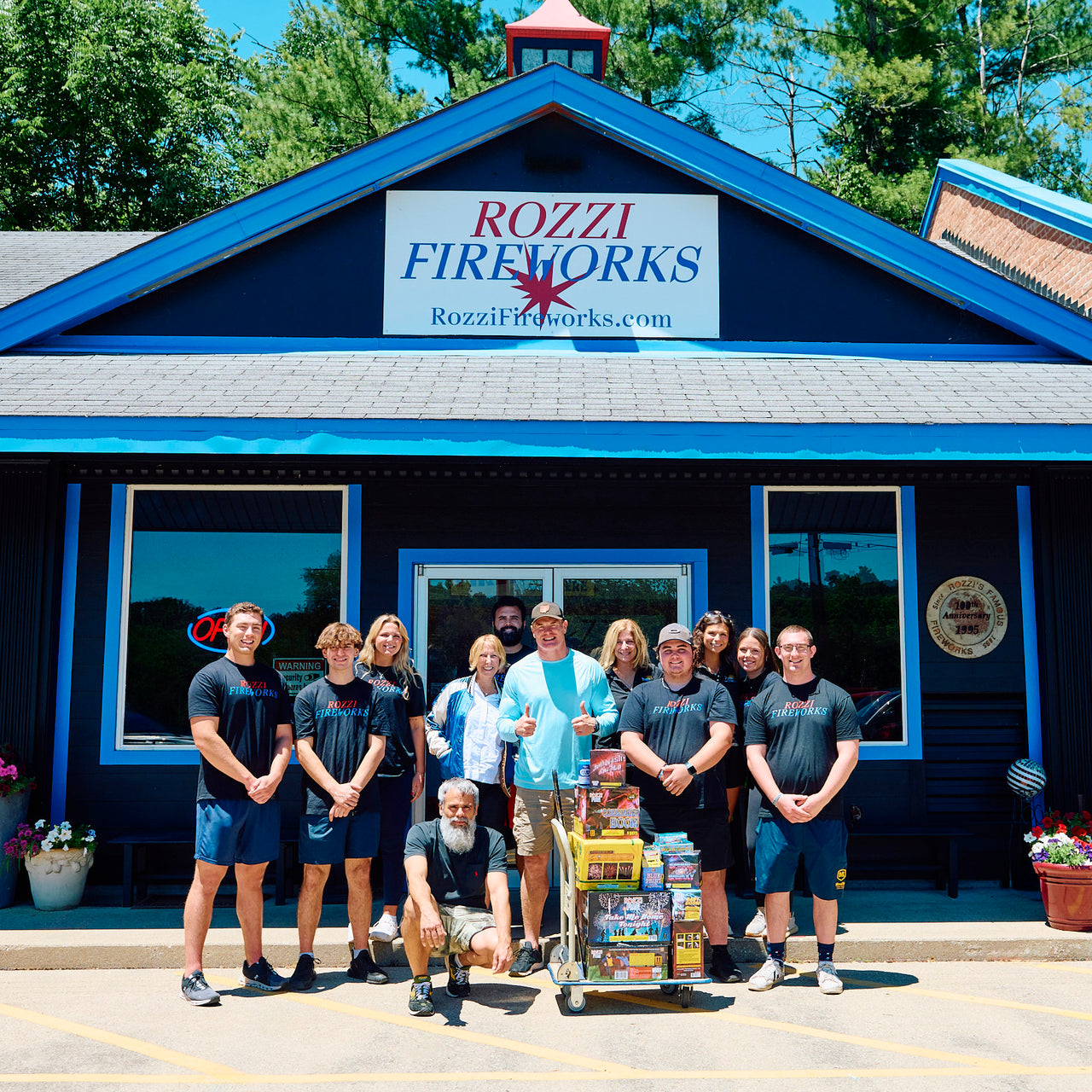 About Us – Rozzi Backyard Fireworks